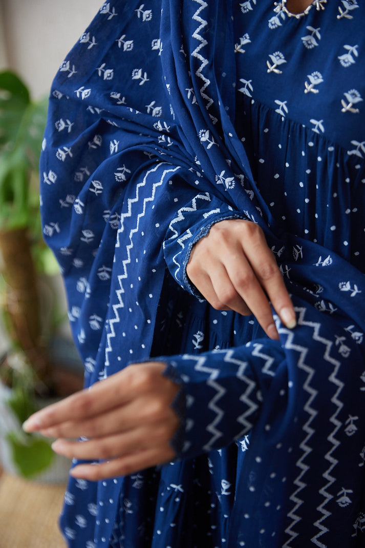 Indigo Khadi print Anarkali Set with Pant & Dupatta – Sand blocks
